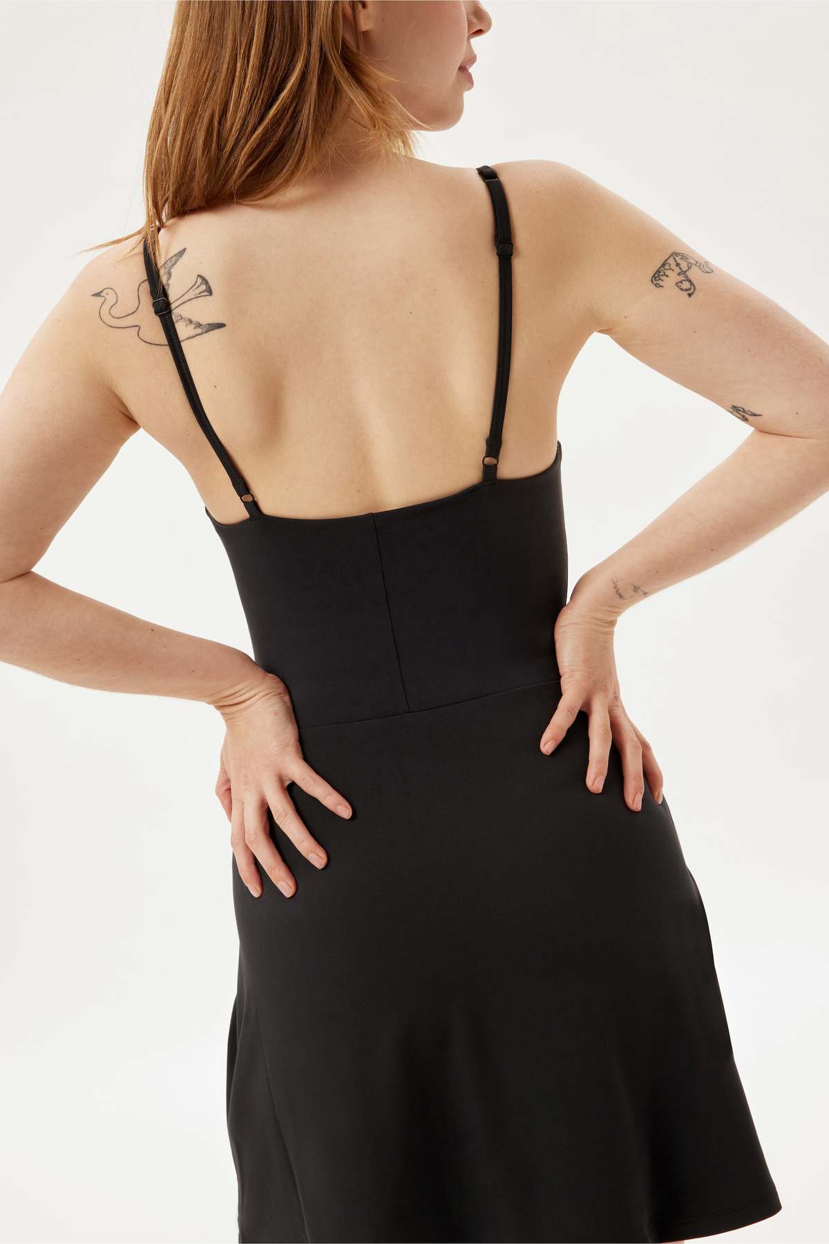 Girlfriend Collective ROBE JULIET FLOAT dress - NOIR | Garmentory