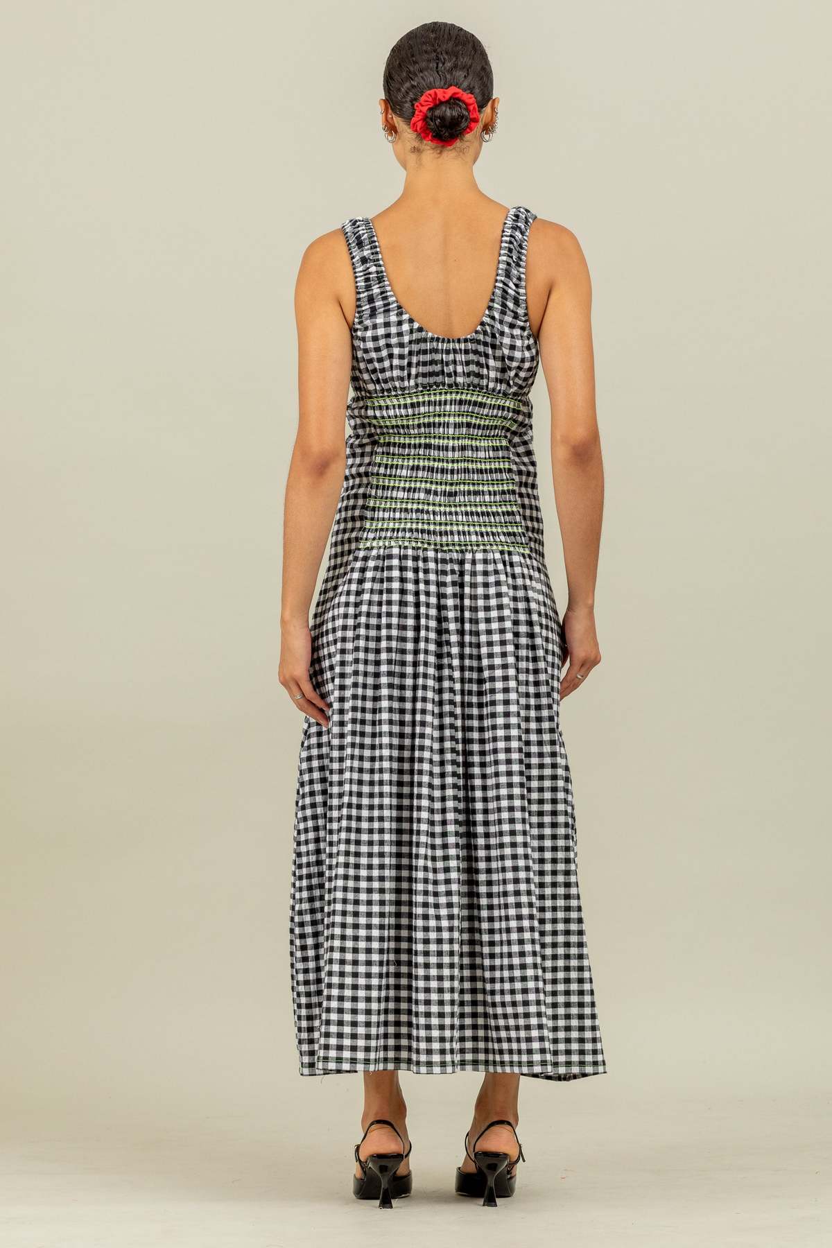 Toit Volant Bella Smocked Dress - Black/White Gingham | Garmentory
