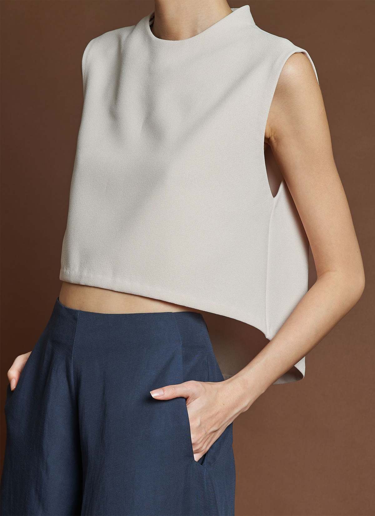 KAAREM Wind Chime Raised Collar Cropped Top - Light Cream/Condensed ...