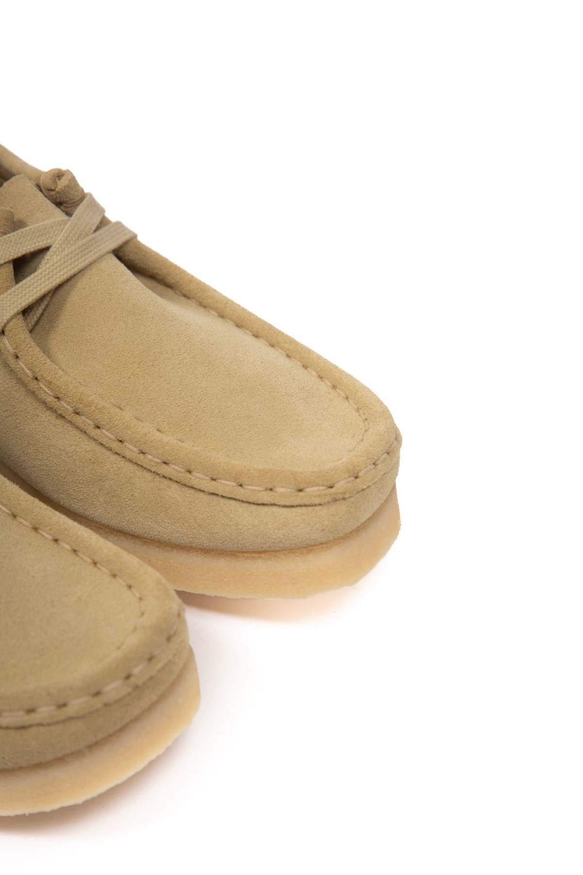 Clarks Beige Suede Wallabee Derbys - Maple | Garmentory