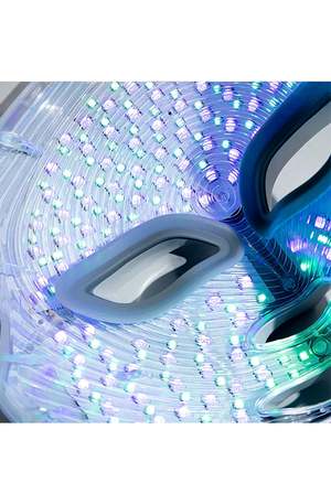 DEESSE PRO LED PHOTOTHERAPY MASK | Garmentory