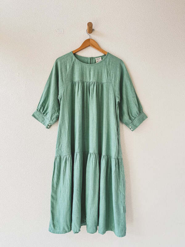 Deep Lake BEATON LINEN DRESS SIZE MEDIUM | Garmentory