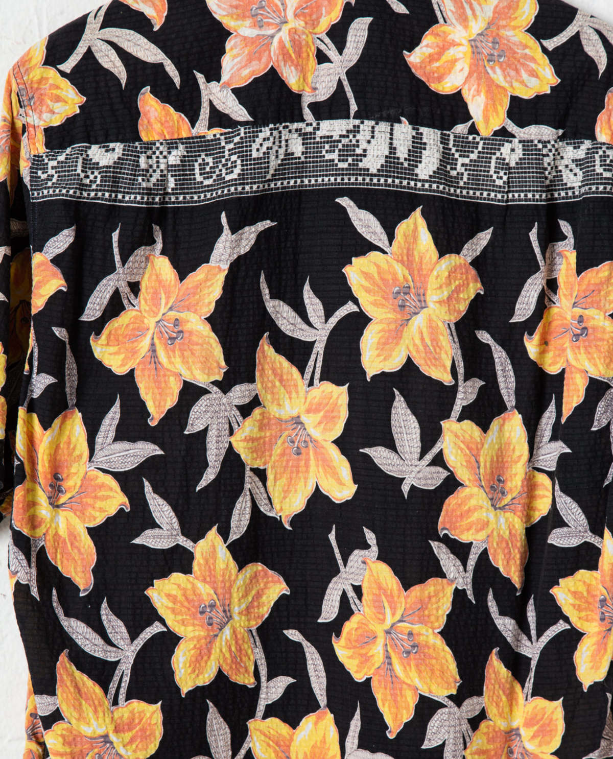 Vintage Golden Gate 1940s Vertical Print Aloha Shirt - Black | Garmentory