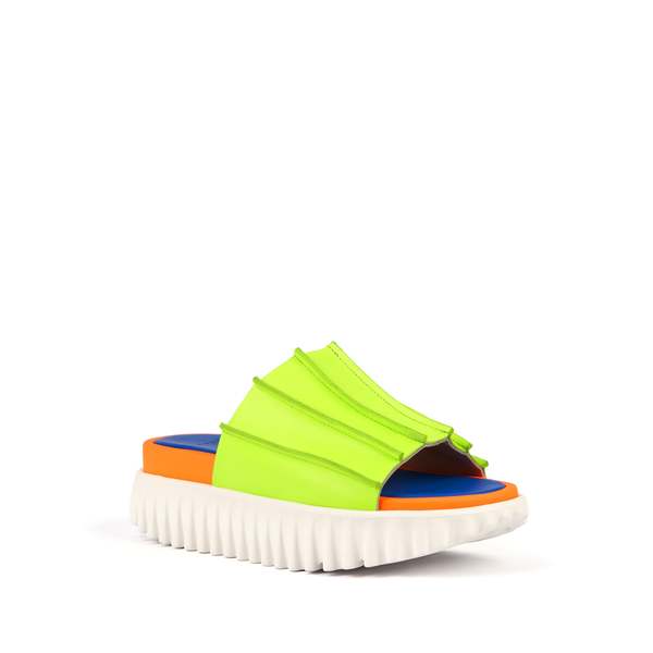 4ccccees Waffo Pleat | Garmentory
