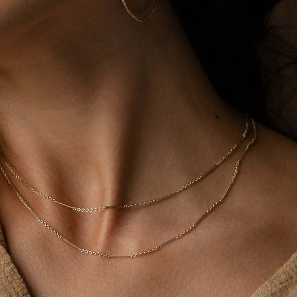 Token Sailor Chain Necklace = Gold | Garmentory