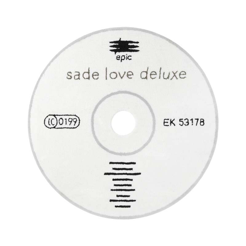 Curves Sade - Love Deluxe CD Rug - White | Garmentory