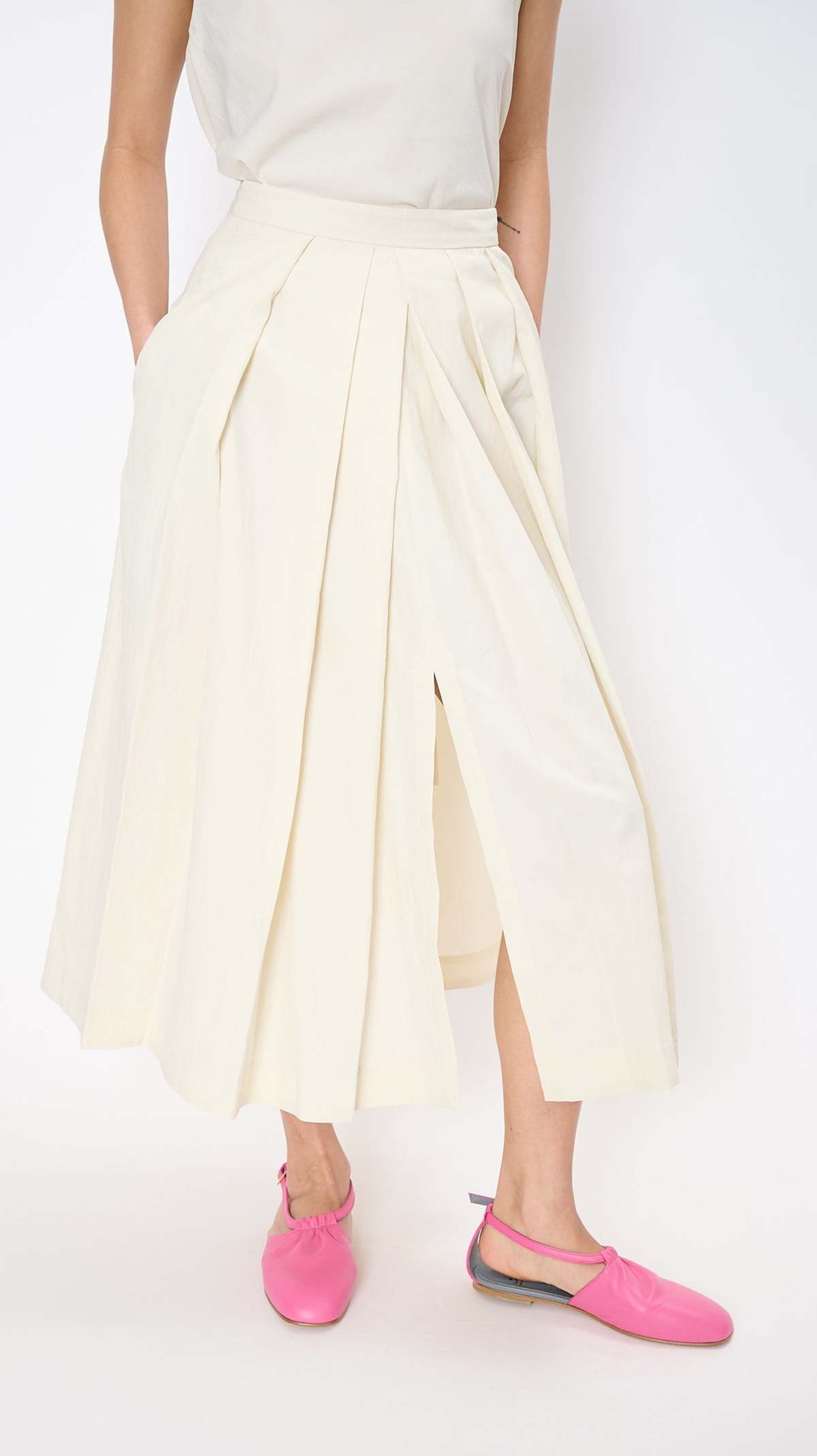 Sara Lanzi Pleated Skirt with Slits - Ivory | Garmentory