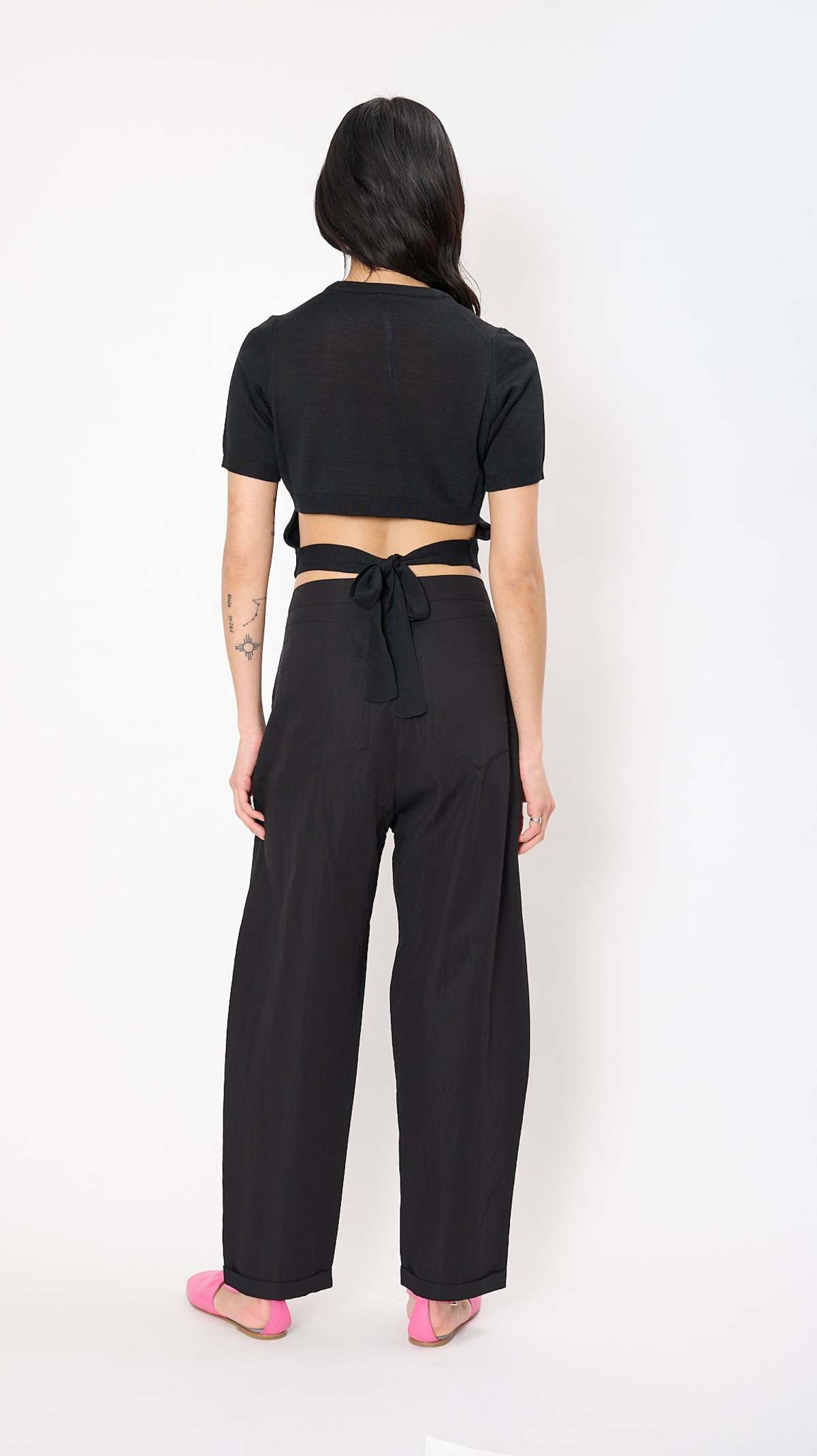 Sara Lanzi Round Leg Pant - Black | Garmentory