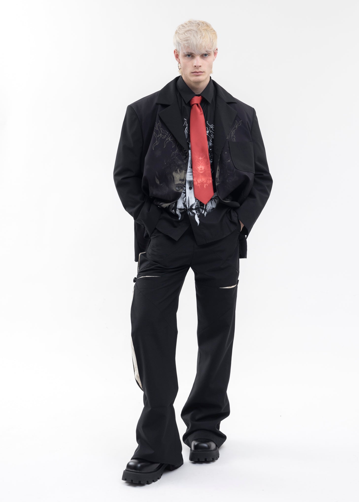 KUSIKOHC FANTASY GIRL TIE - RED | Garmentory