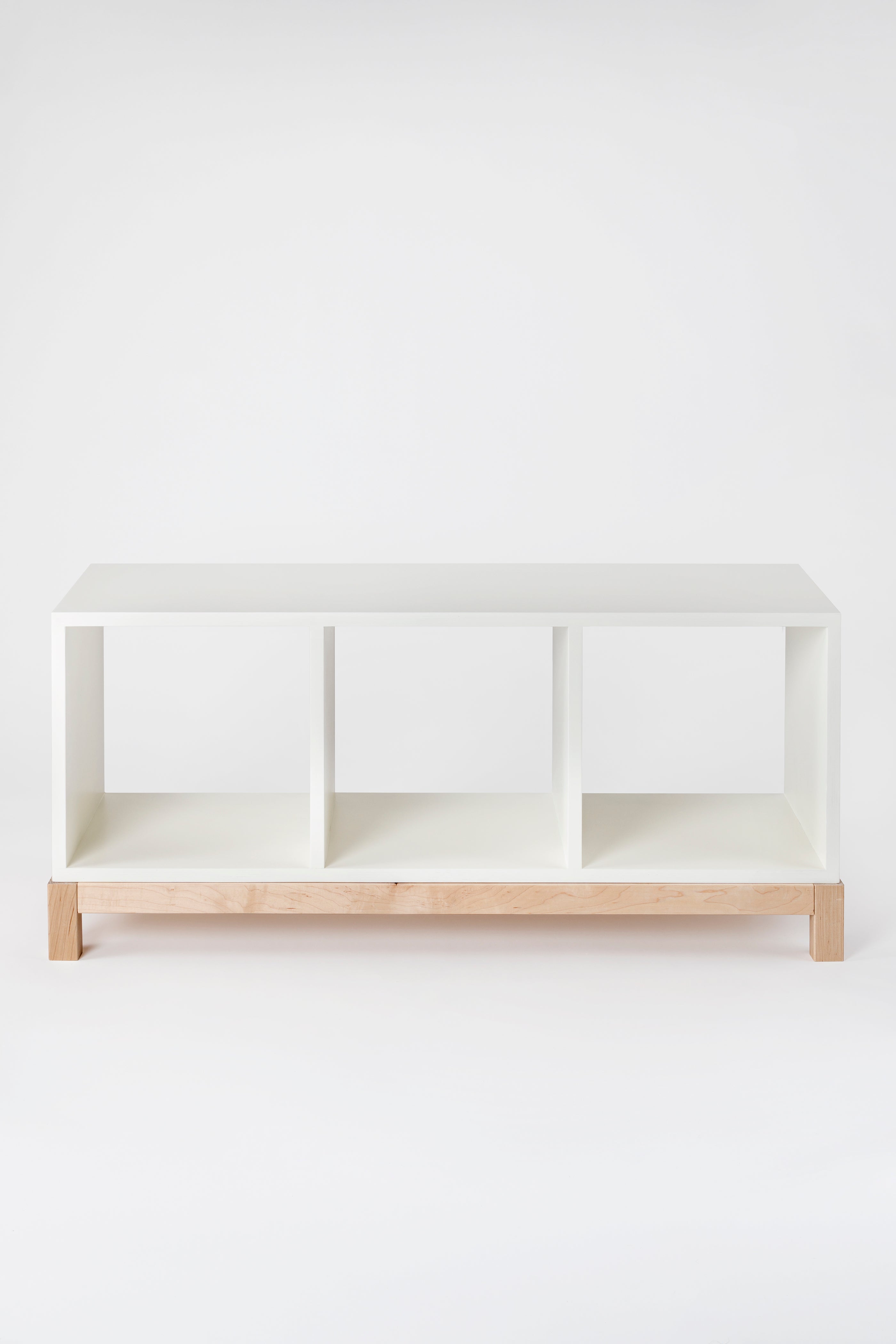 Cubby Bench | Garmentory