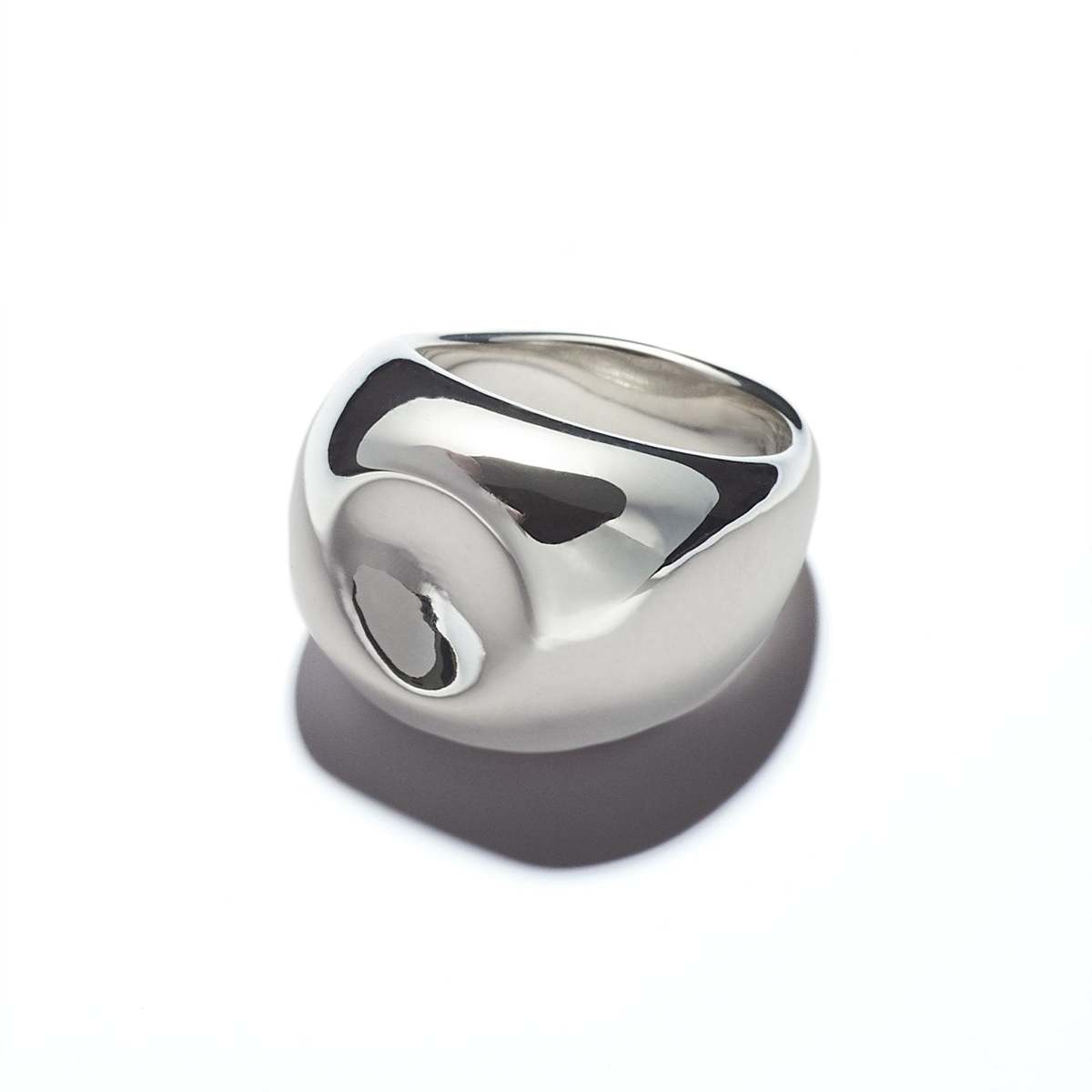 Lila Rice Pond Ring - Brass | Garmentory