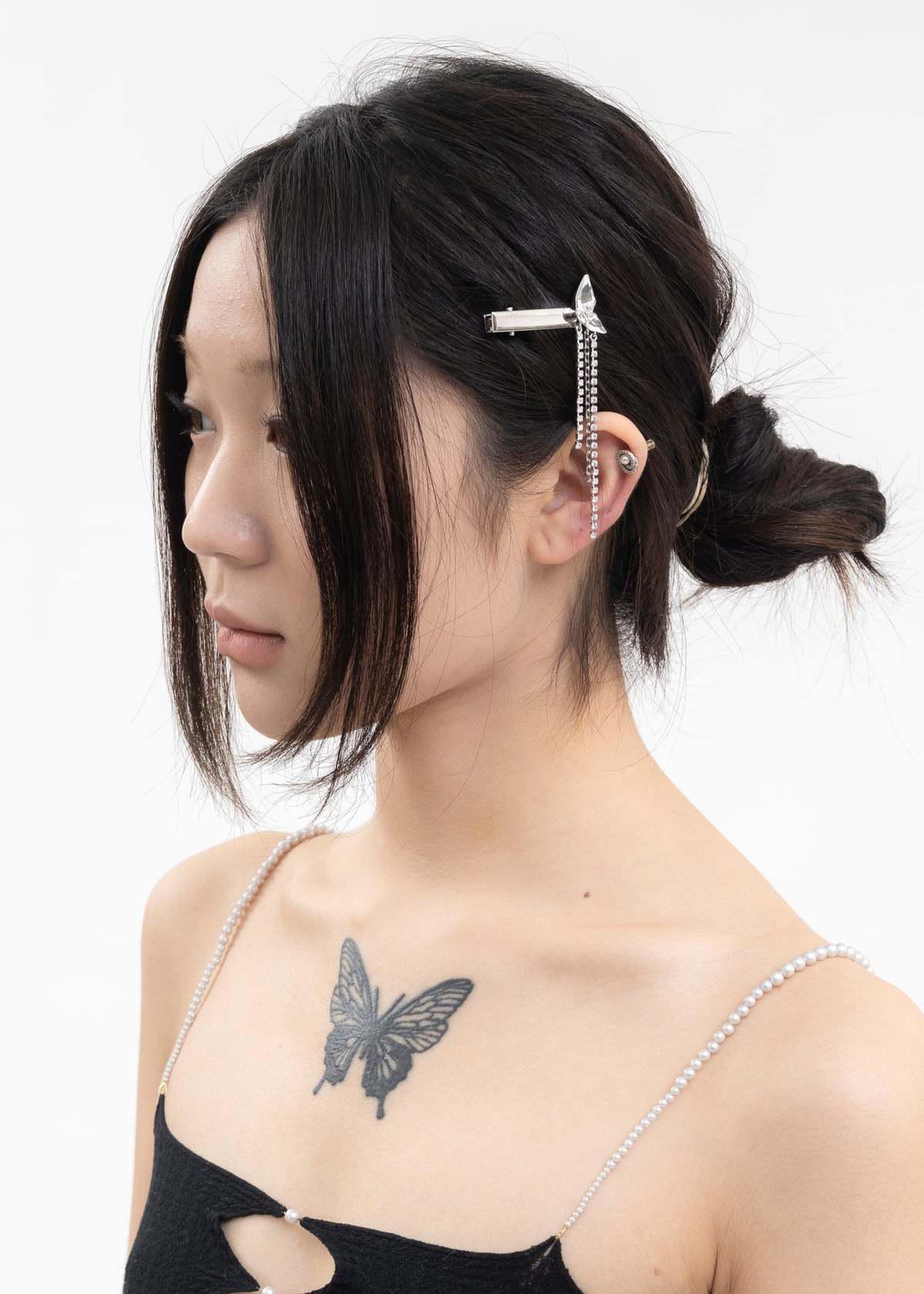 DEPARTMENT Rhinestone Wing And Chains Hair Pin - Silver | Garmentory