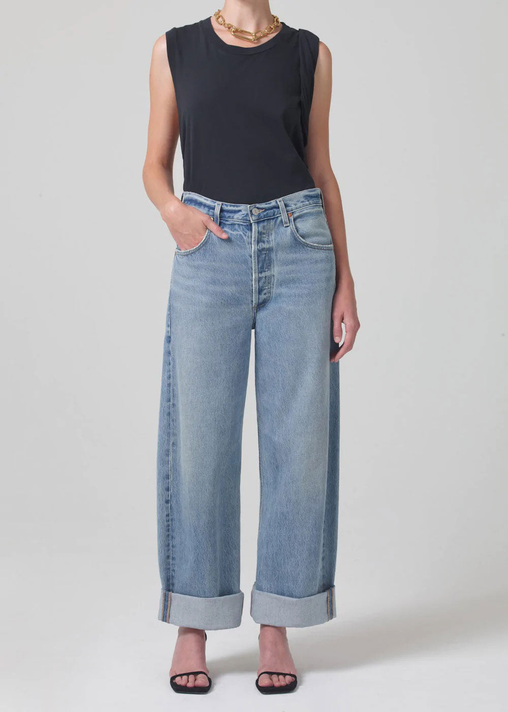 Citizens of Humanity Ayla Baggy Cuffed Crop - Light Wash Denim | Garmentory