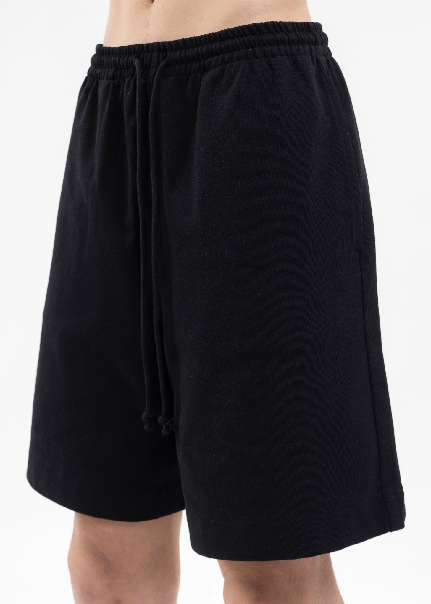 we11done BANDED SHORTS - BLACK | Garmentory