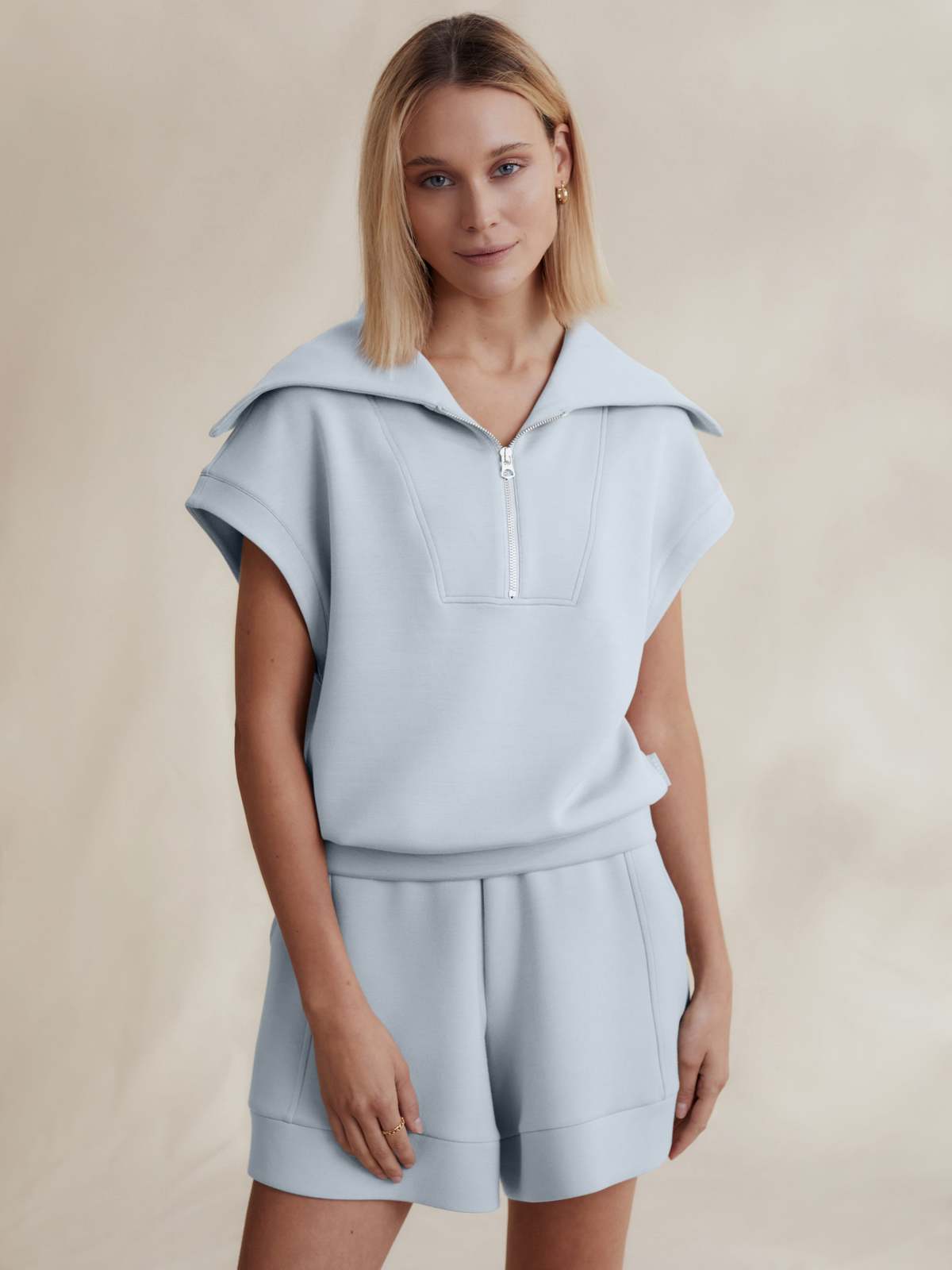 Varley ALDER SHORT - PEARL BLUE | Garmentory