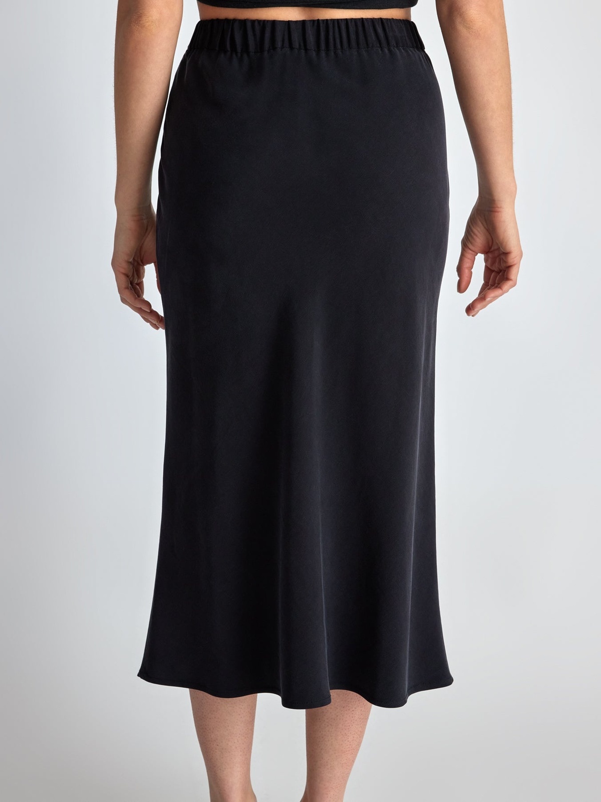 LÉPIDOPTÈRE Elsa Fluid Skirt - Black | Garmentory