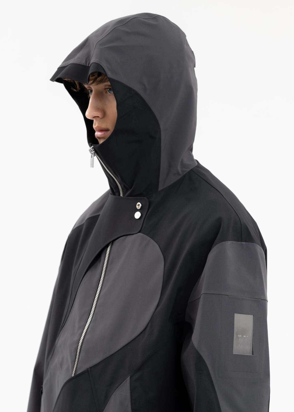 Heliot Emil TRIDENT TECHNICAL JACKET - BLACK | Garmentory