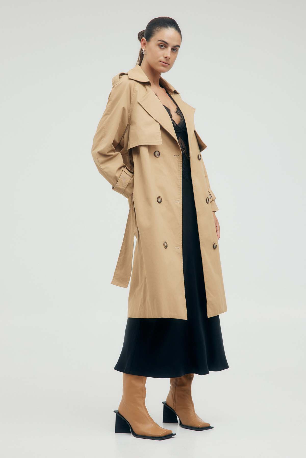 Third Form FRONTIER TRENCH COAT - CAMEL | Garmentory