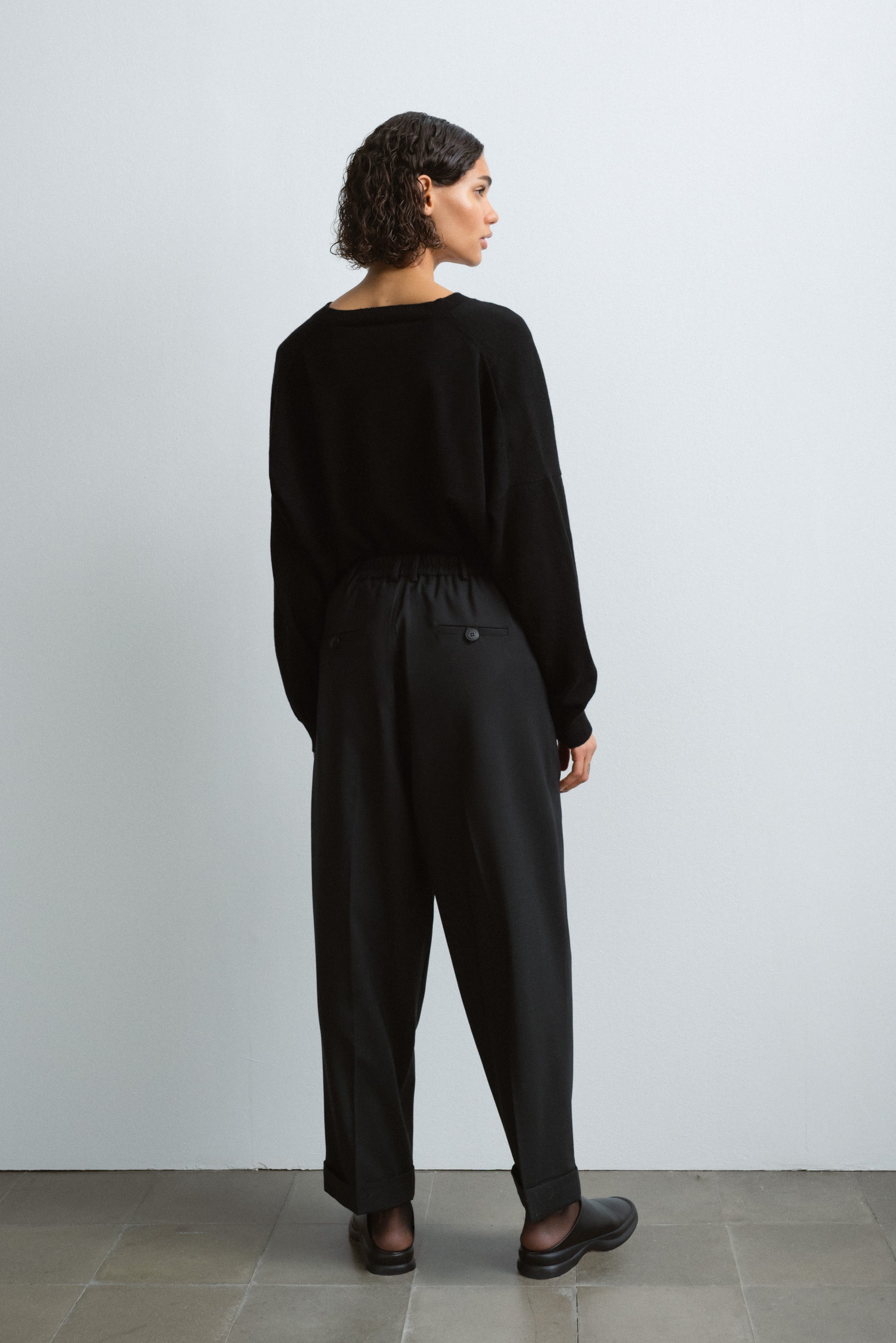 Cordera Tailoring Masculine Pants - Black | Garmentory