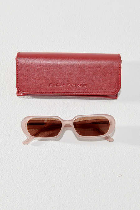 CARLA COLOUR | Garmentory