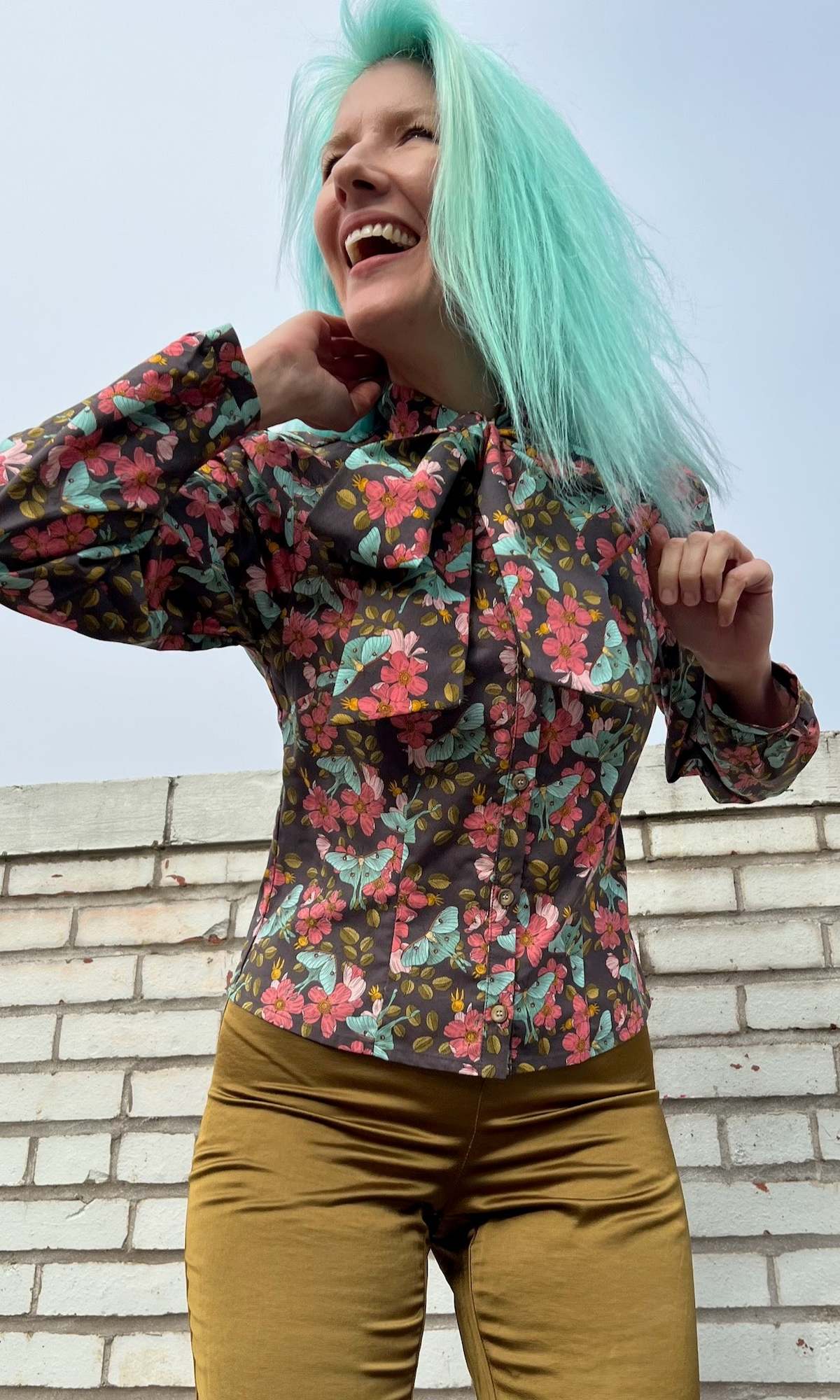 Birds of North America Bos'n Bird Blouse - Luna Moth | Garmentory
