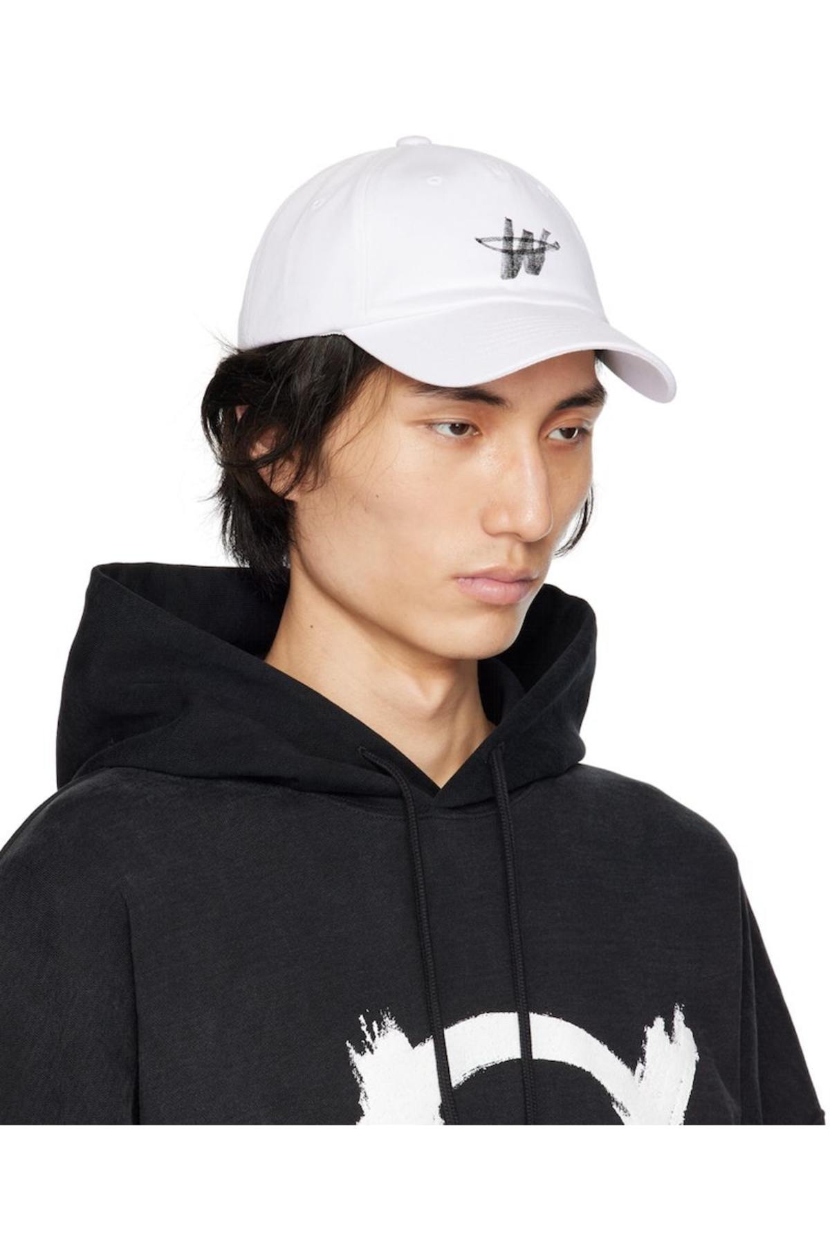 we11done WD One Logo Cap - White | Garmentory