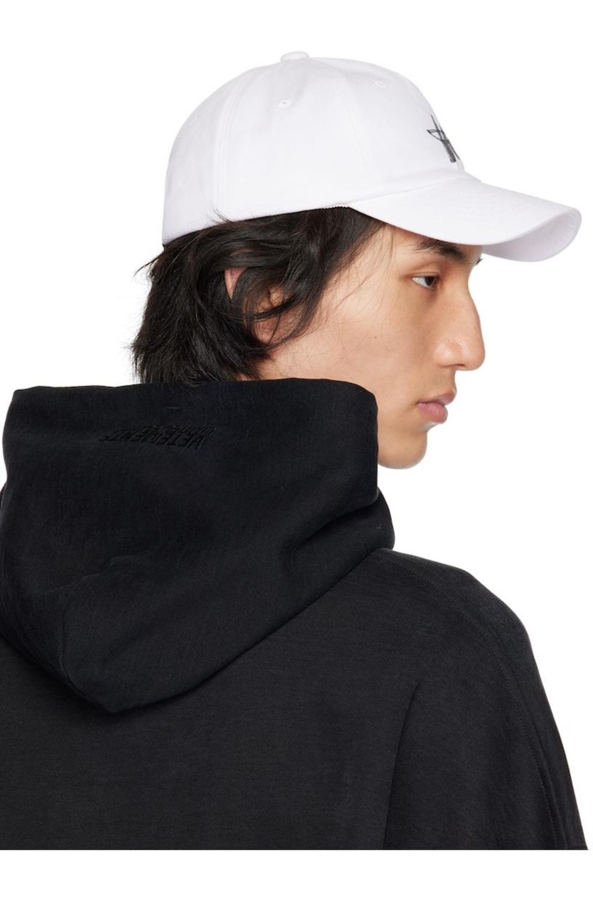 we11done WD One Logo Cap - White | Garmentory