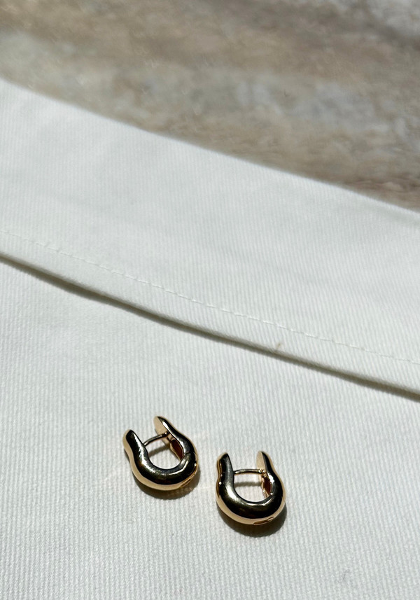 Annika Inez Ample Hinge Mini Loops - Gold | Garmentory