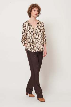 Raquel Allegra Poet Top - Cream Flowers | Garmentory