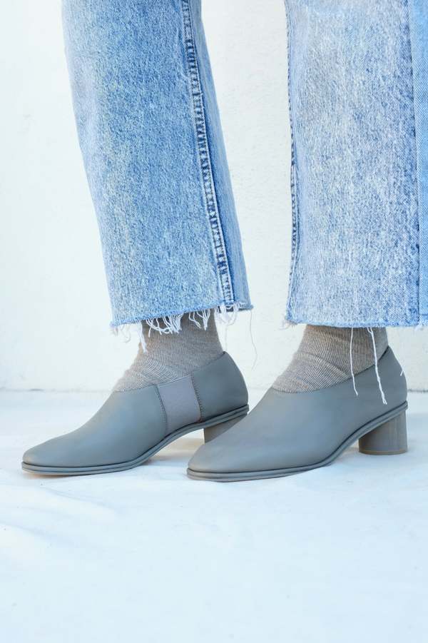 Lauren Manoogian Dowel Heel - Grey Paint | Garmentory