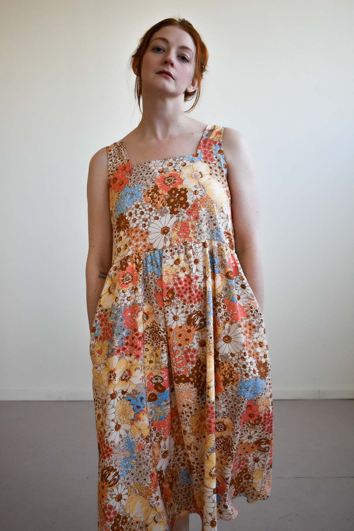 Altar Houseline Gwendolyn Dress - 70s Saffron Floral | Garmentory