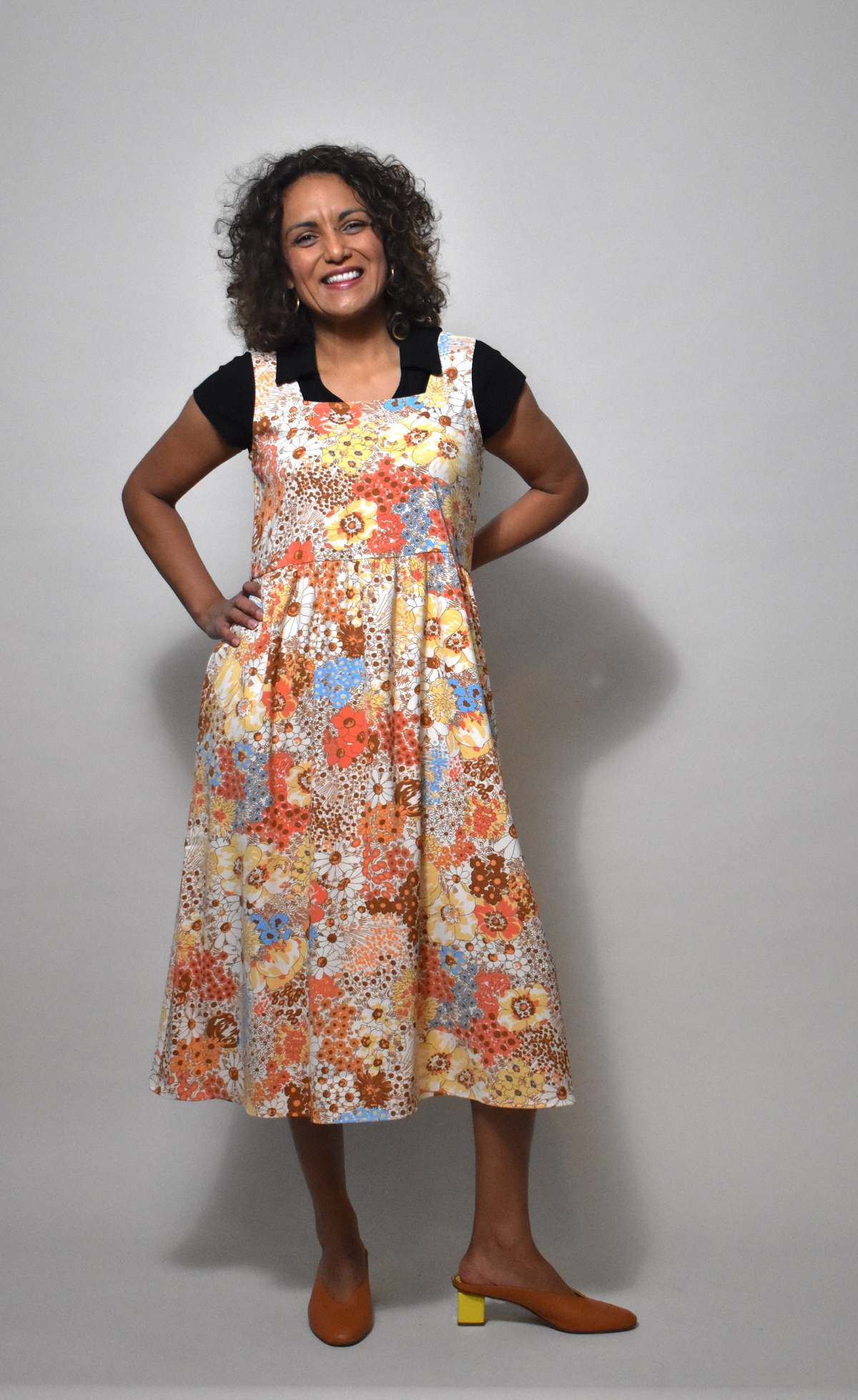 Altar Houseline Gwendolyn Dress - 70s Saffron Floral | Garmentory