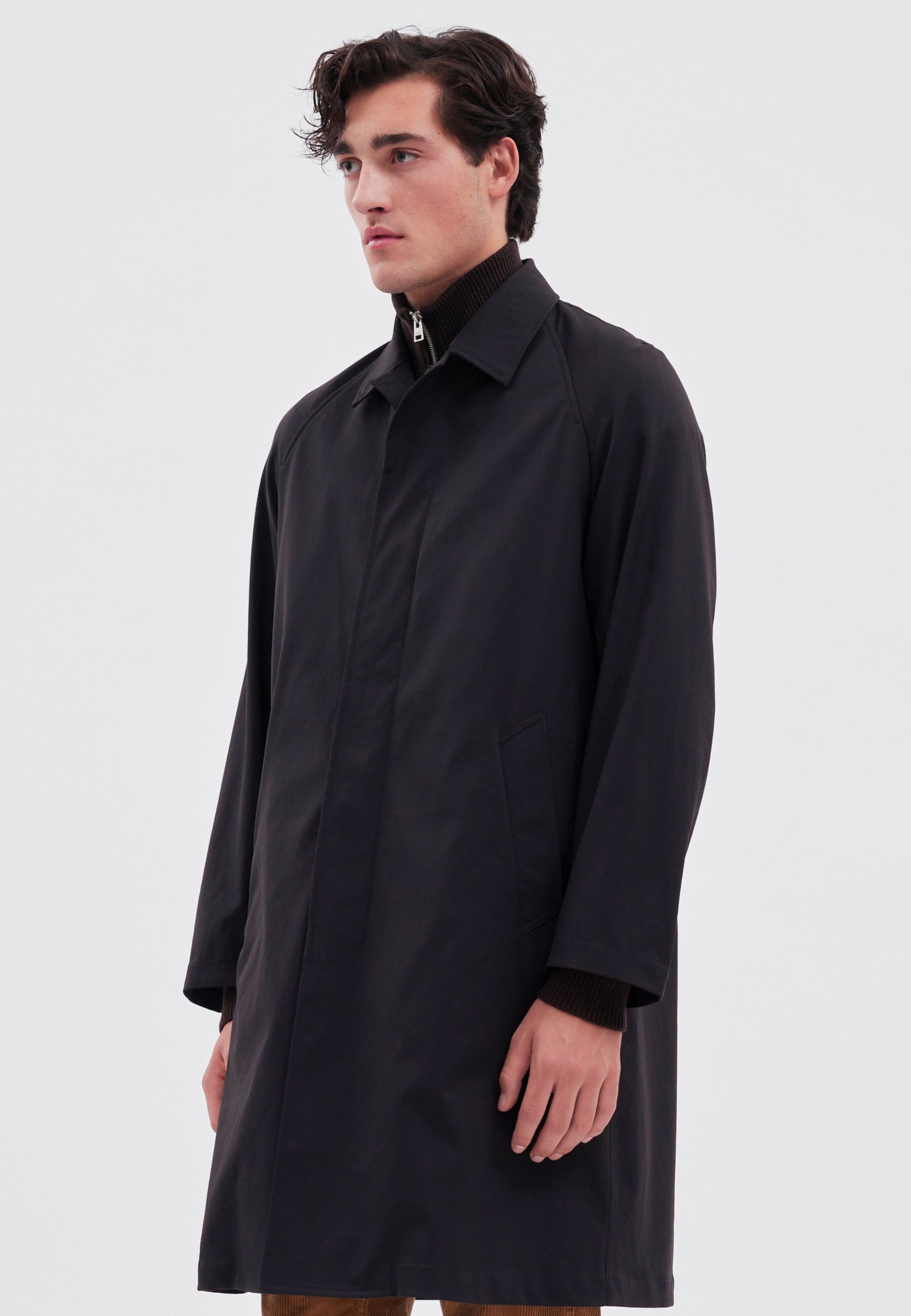 Norse Projects Vargo Solotex Twill Raglan Trench Coat - Black | Garmentory