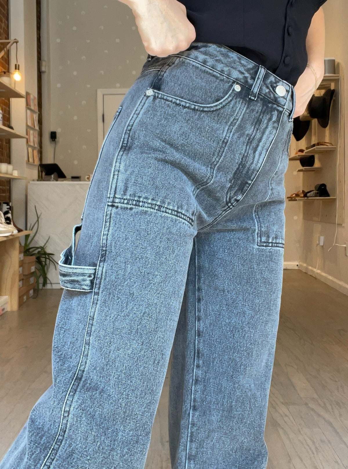 OVAL SQUARE. PLAYER JEANS (SIZE 24) | Garmentory