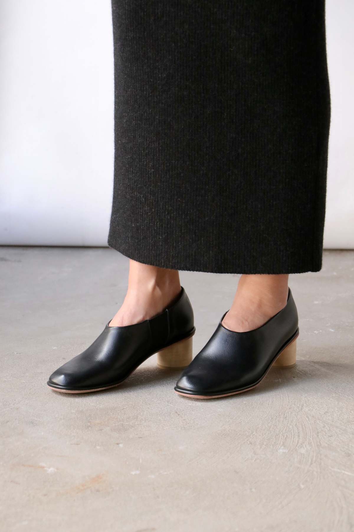 Lauren Manoogian Dowel Heel - Black | Garmentory