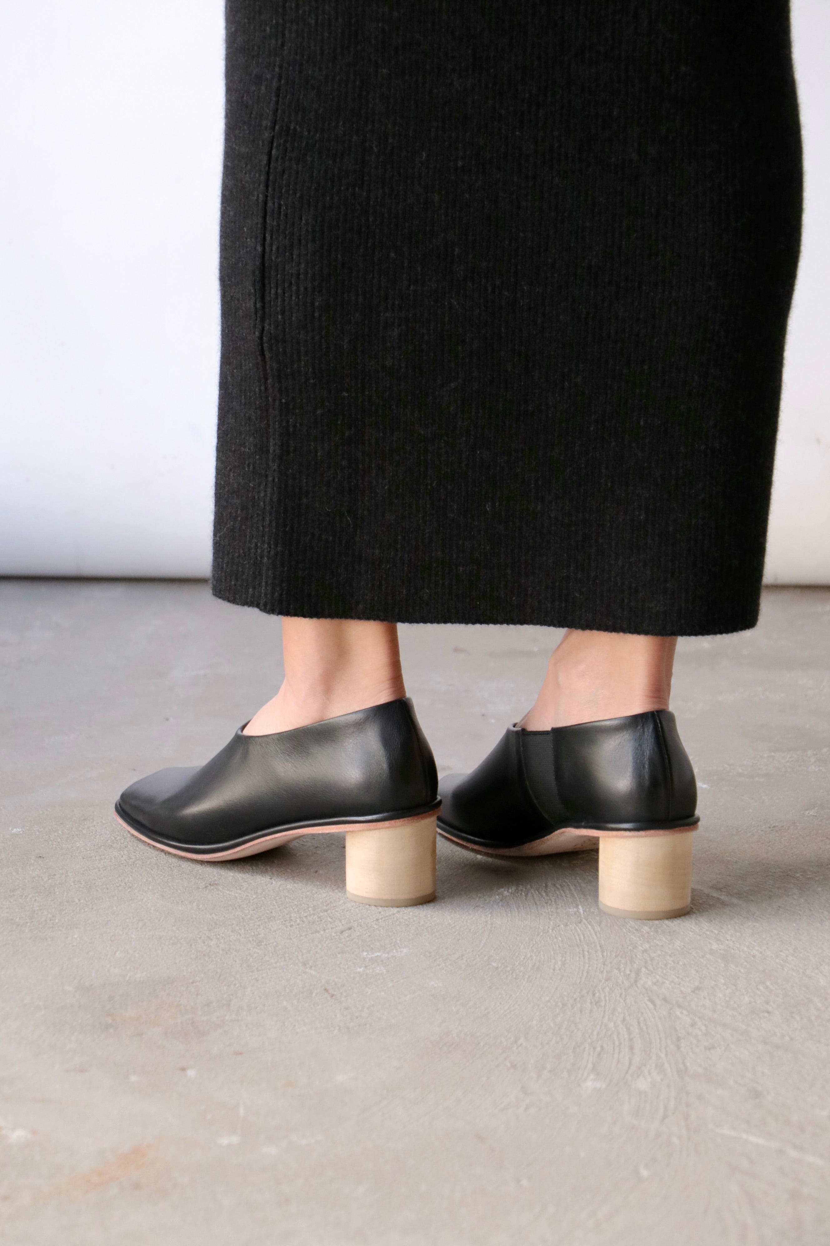 Lauren Manoogian Dowel Heel - Black | Garmentory