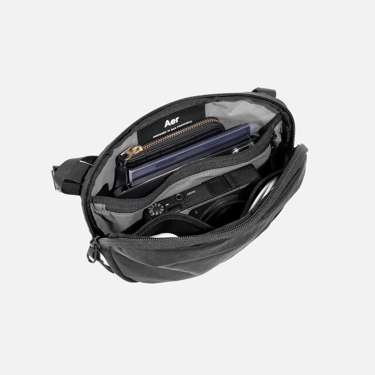 AER Go Sling - Black | Garmentory