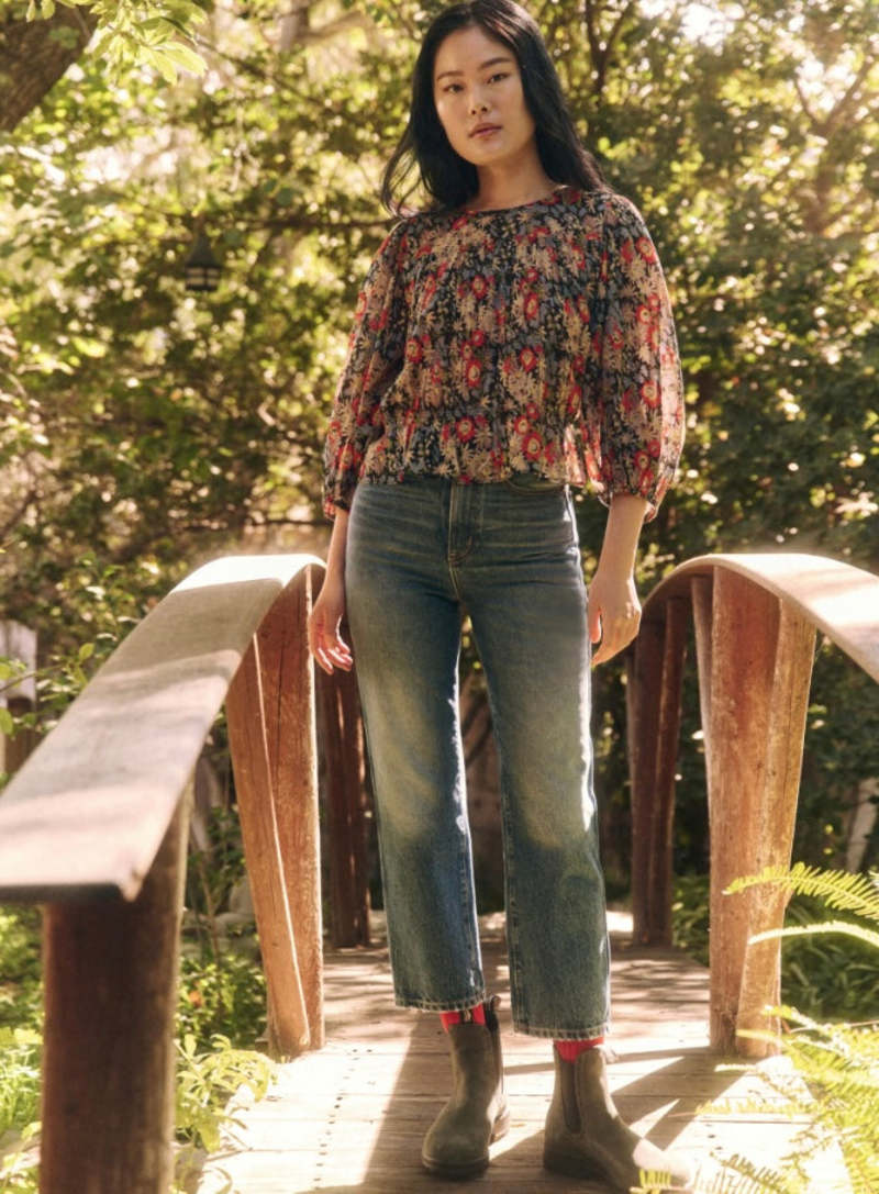 The Great The Daze Top - Twilight Floral | Garmentory