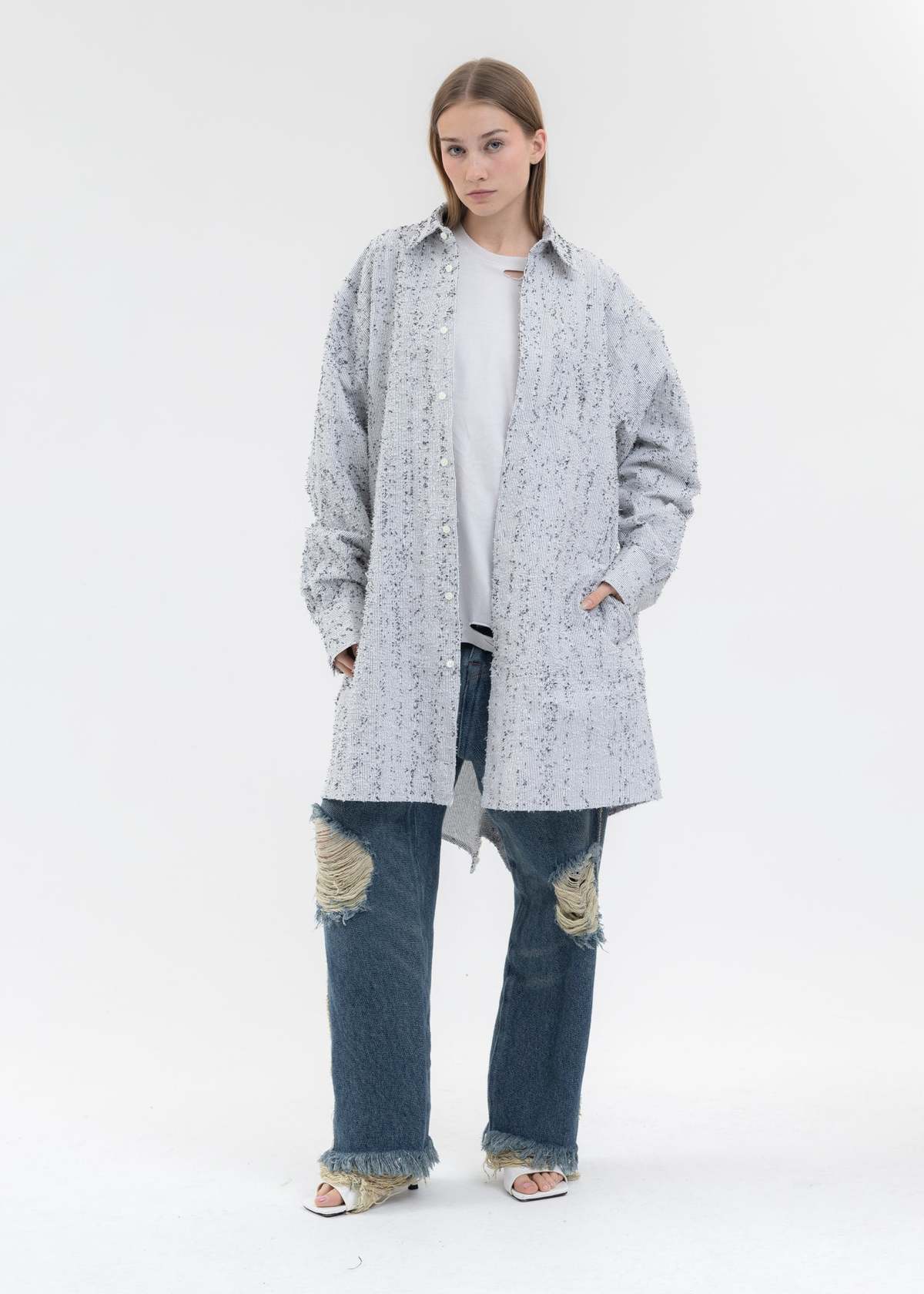 Doublet BLACK AND WHITE STUFFED SHIRT COSTUME - WHITE | Garmentory