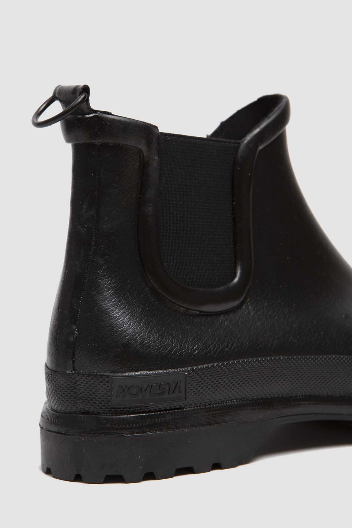 Novesta Chelsea Boots - Black | Garmentory