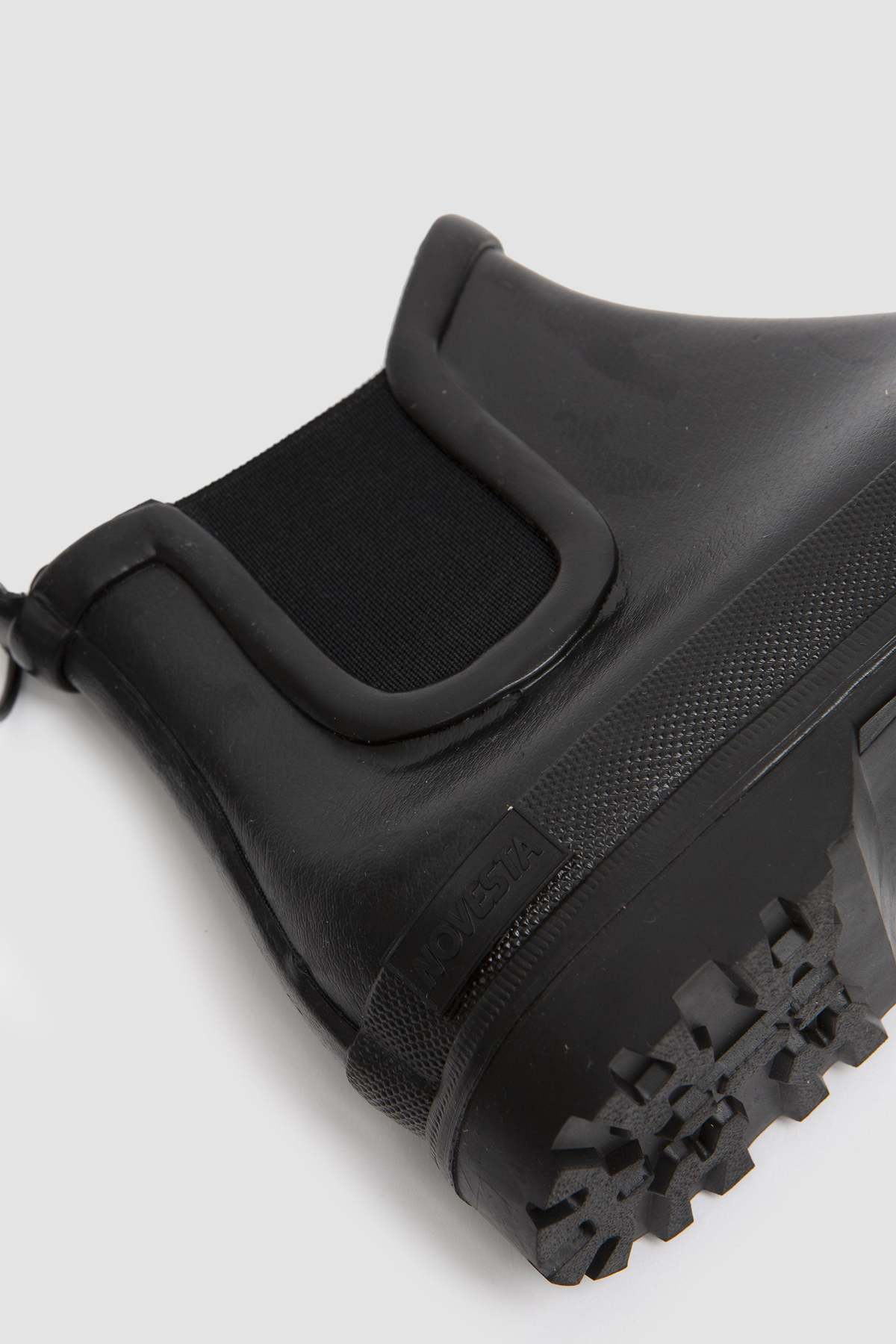 Novesta Chelsea Boots - Black | Garmentory