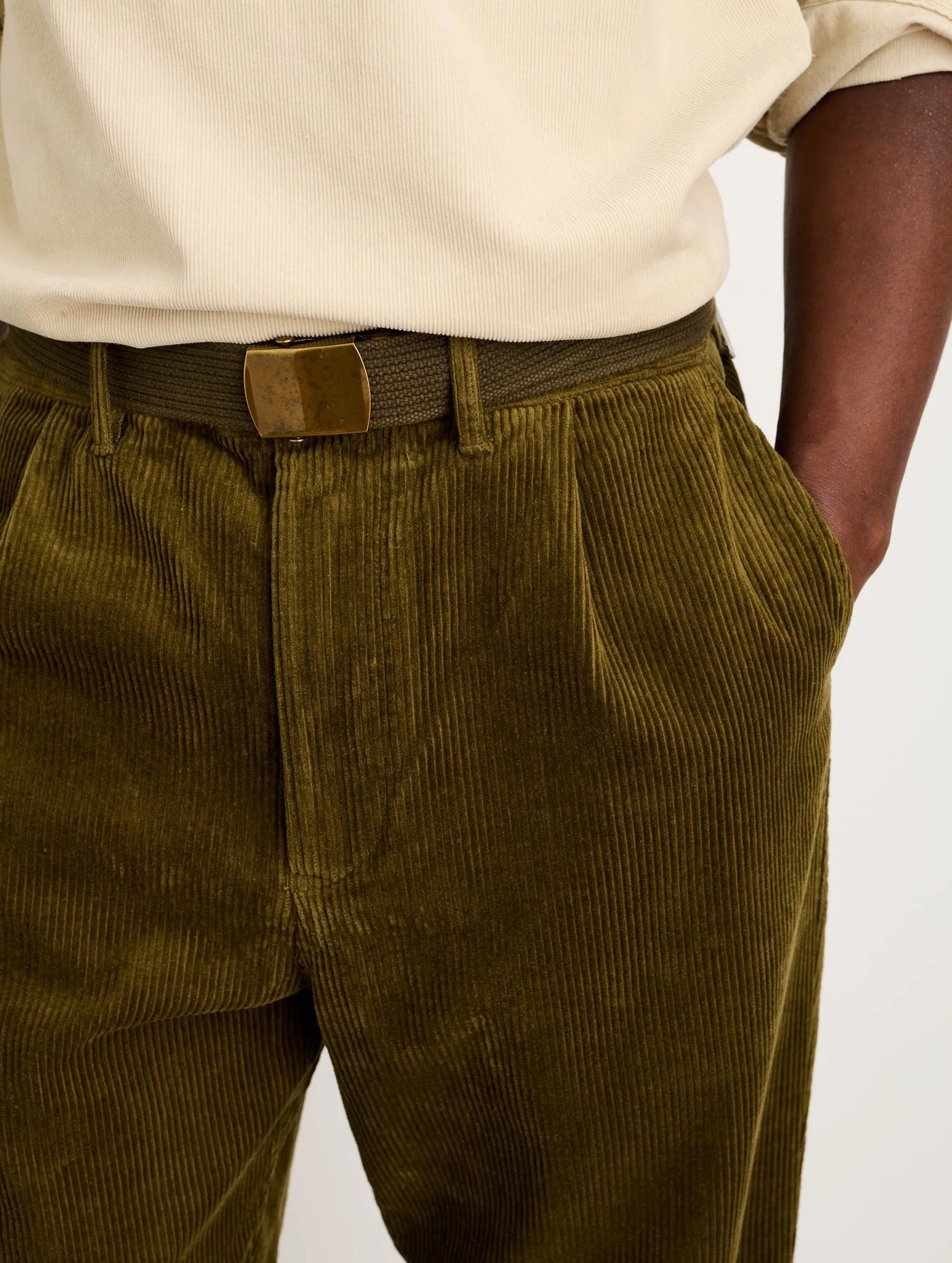 Alex Mill Standard Pleated Pant - Dark Olive Corduroy | Garmentory
