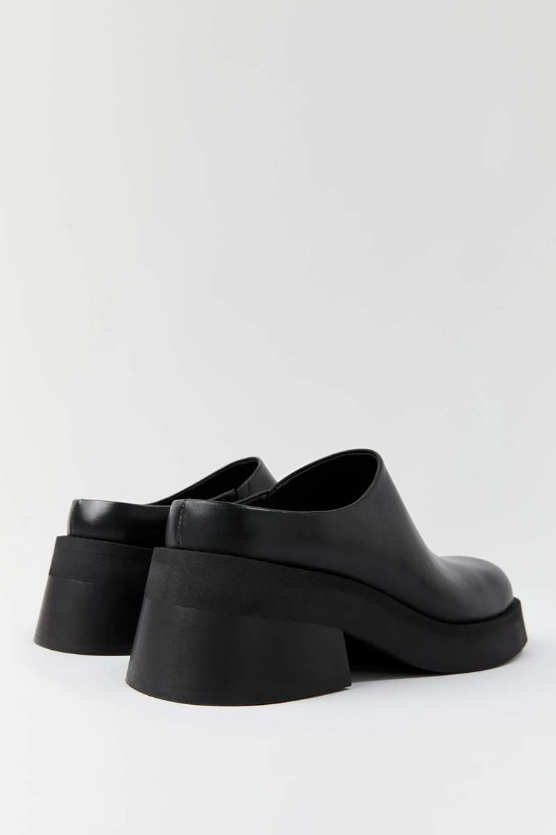 Vamp Shoes Miista Odile Mule - Black | Garmentory