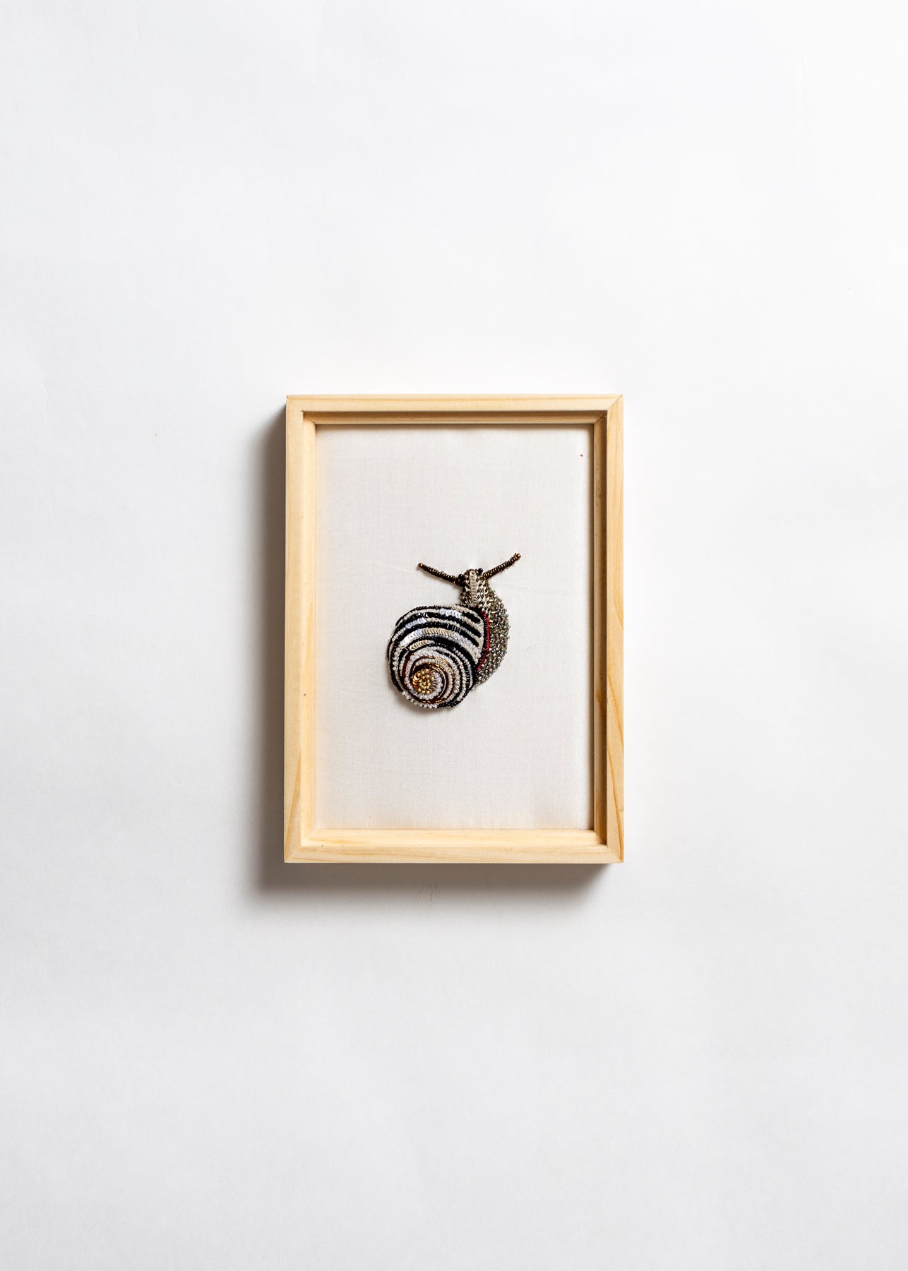 Trovelore Melting Snail Beaded Art | Garmentory