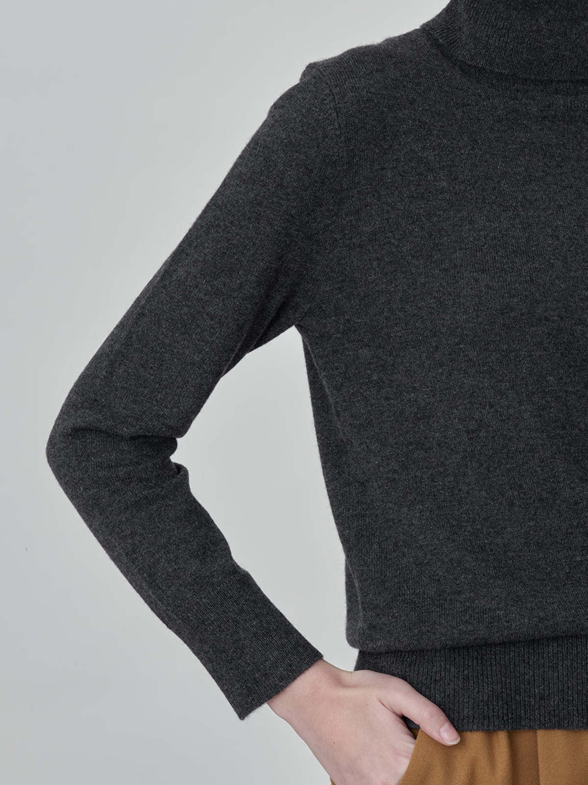 PURECASHMERE NYC Turtleneck Sweater - Graphite | Garmentory