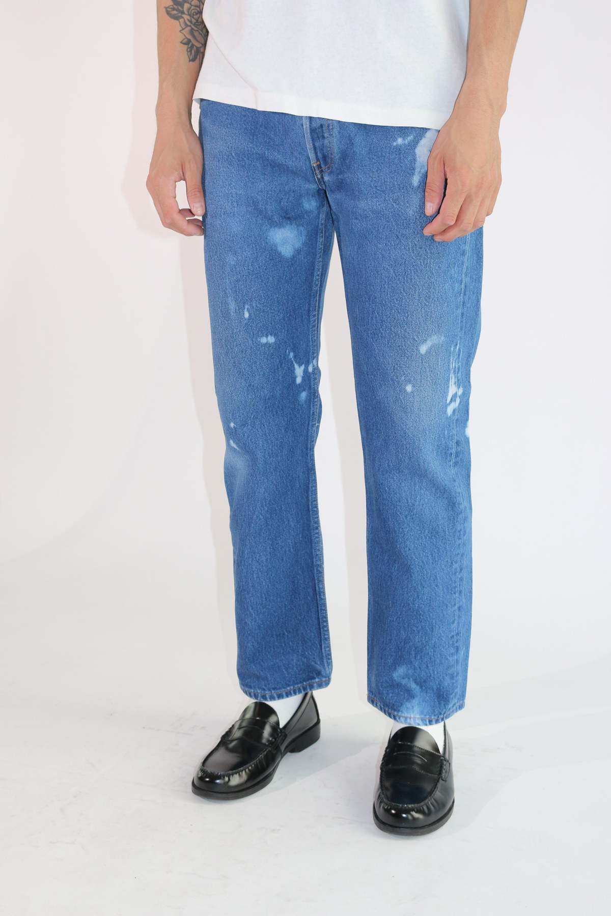 Bleach Ovedyed Levi's 501 - 1990's | Garmentory