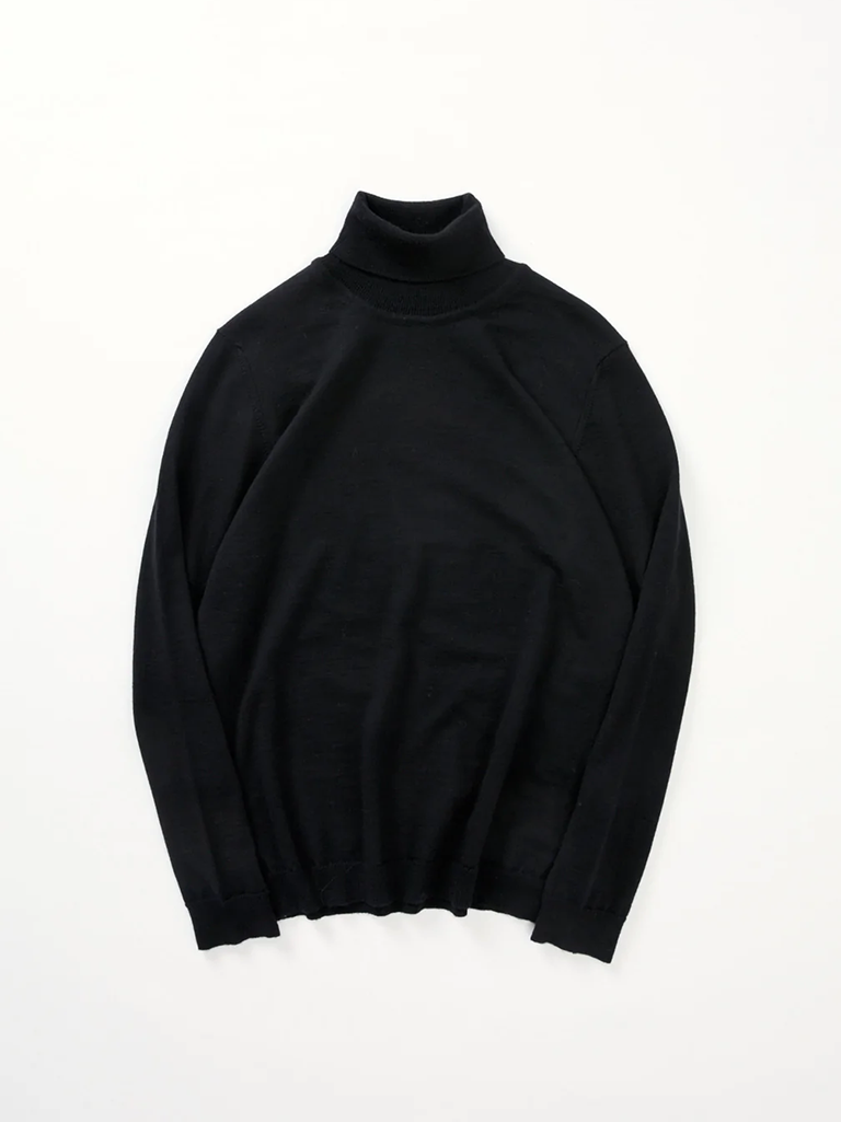 Livid Tuck Extra Fine Italian Merino Wool Turtleneck - Black | Garmentory