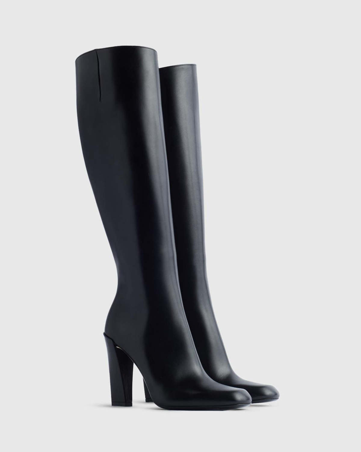 Victoria Beckham Square Toe Boot - black | Garmentory