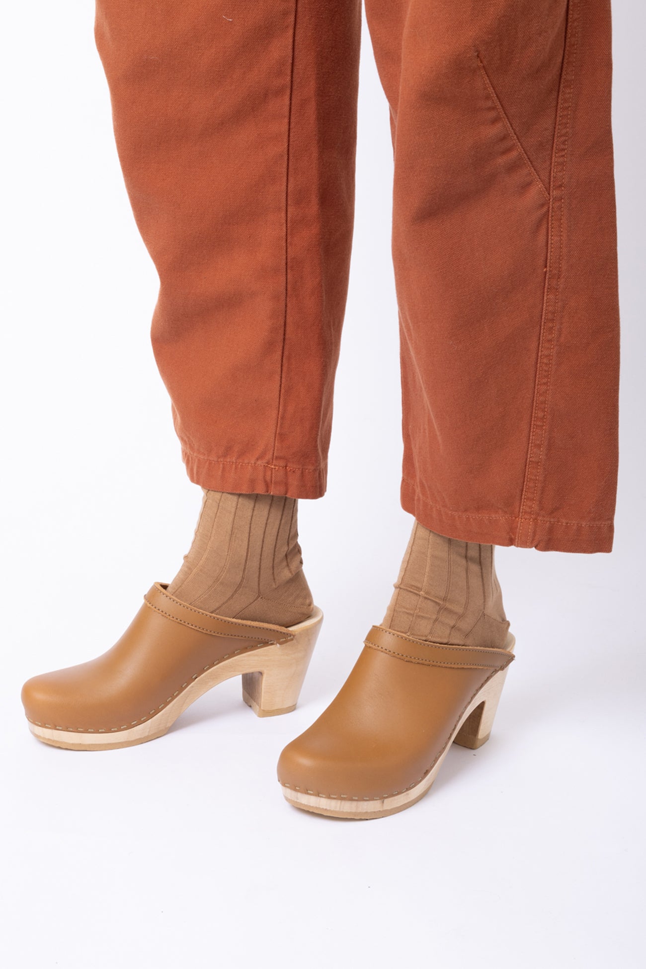 No.6 Old School Clog - Palomino | Garmentory