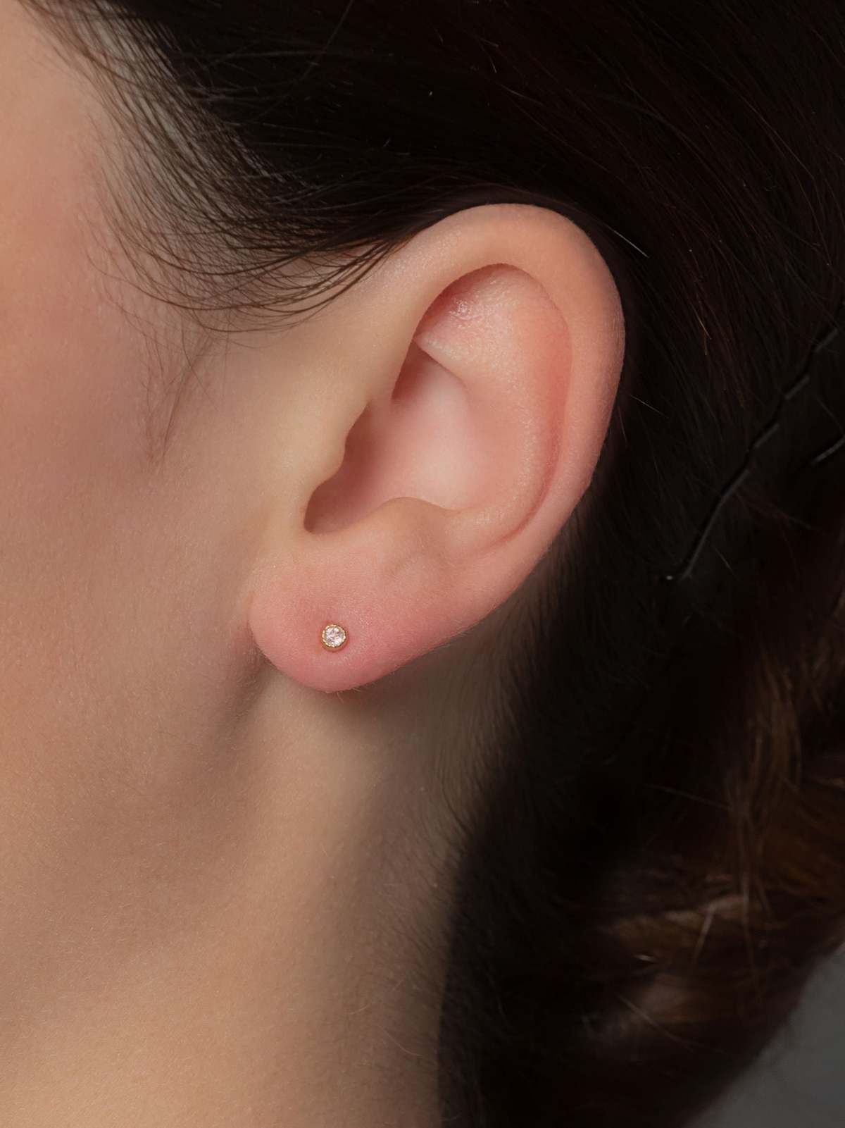 Lulu Designs Sofia Studs - Garnet | Garmentory